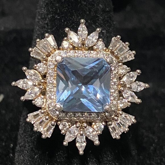 No Maker’s Mark. Only “S925” | Jewelry | Snowflake Ring 25 Ct Blue ...